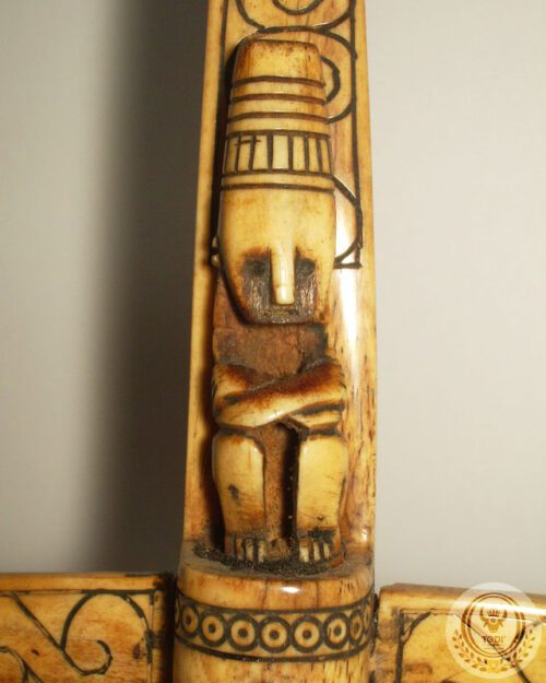 Tavu Bone Statue (Altar) Tanimbar Maluku - Todi Art | Gallery Of Art