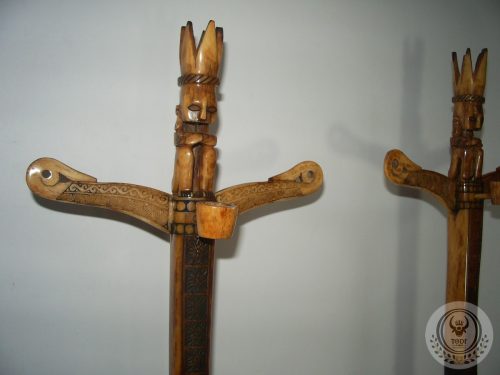 Tavu Bone Statue (Altar) Tall Tanimbar Maluku - Todi Art | Gallery Of Art