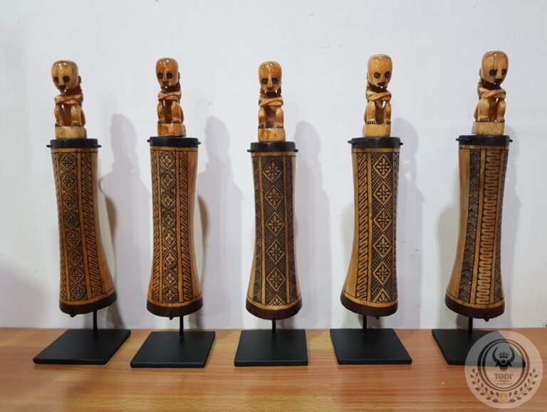 Leti Bone Sculpture Medicine Container - Todi Art | Gallery Of Art